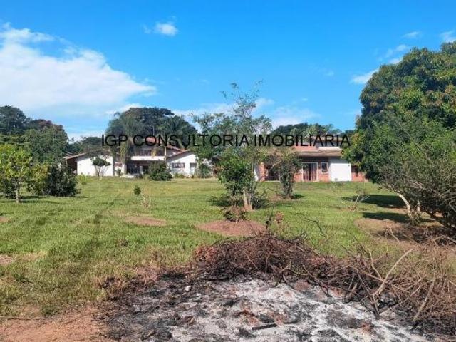 Chácara para venda em Colinas Do Mosteiro De Itaici de 900.00m² com 3 Quartos, 3 Suites e 3 Garagens
