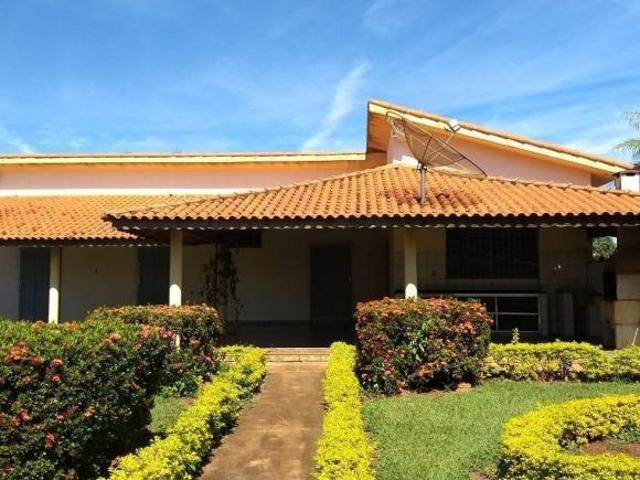 Chácara para venda em Condomínio Pontal de 400.00m² com 3 Quartos, 3 Suites e 3 Garagens