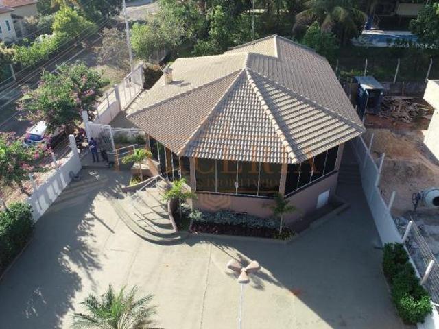 Chácara para venda em Condomínio Santa Fé de 250.00m² com 4 Quartos e 4 Suites