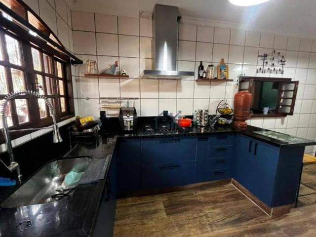 Chácara para venda em Caxambu de 220.00m² com 4 Quartos, 1 Suite e 7 Garagens