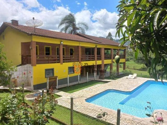 Chácara para venda em Camanducaia