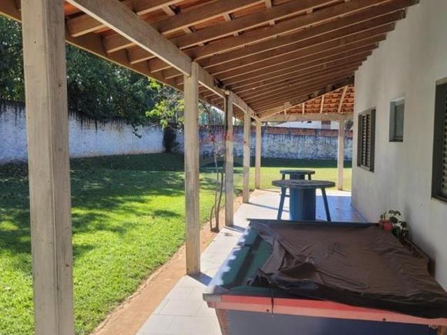 Chácara para venda em Centro de 1500.00m² com 3 Quartos e 6 Garagens
