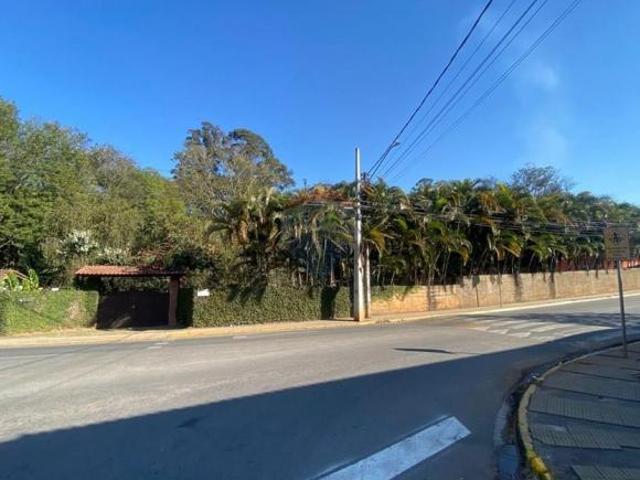 Chácara para venda em Centro de 150.00m² com 5 Quartos e 4 Garagens