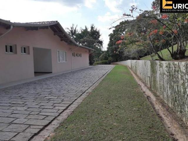Chácara para venda em Centro de 500.00m² com 4 Quartos, 1 Suite e 12 Garagens