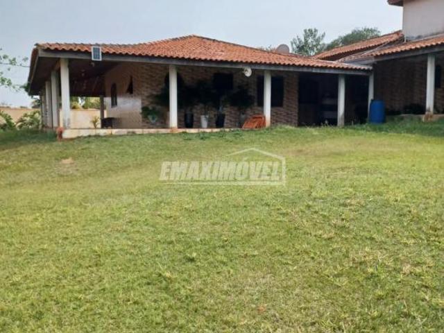 Chácara para venda em Cercado de 1000.00m² com 4 Quartos e 3 Suites