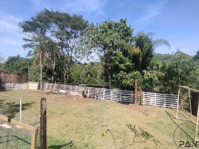 Chácara para venda em Chácara Capão Bonito de 200.00m² com 3 Quartos e 3 Garagens