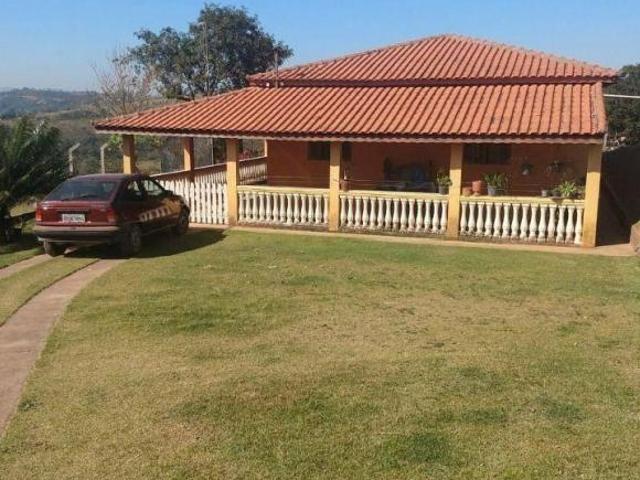 Chácara para venda em Chácara Ivoturucaia de 220.00m² com 3 Quartos, 1 Suite e 34 Garagens