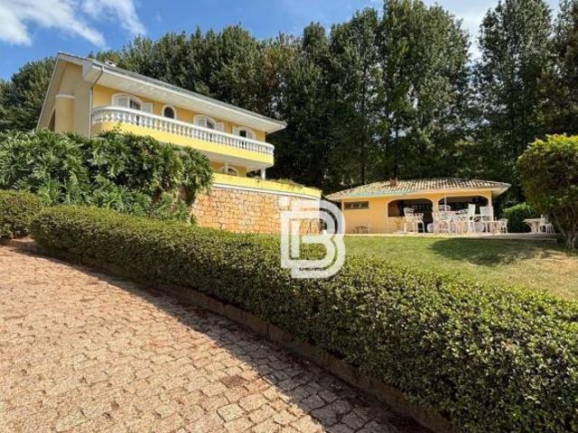 Chácara para venda em Chácara Malota de 1000.00m² com 4 Quartos, 2 Suites e 5 Garagens