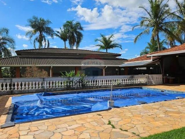 Chácara para venda em Chácara Planalto de 2000.00m² com 4 Quartos e 1 Suite