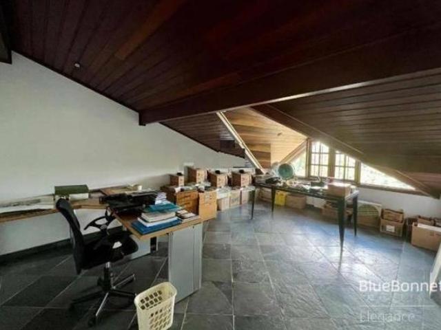 Chácara para venda em Chácaras Alpina de 562.00m² com 5 Quartos, 5 Suites e 6 Garagens