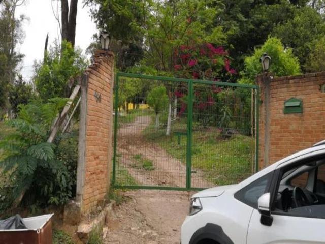 Chácara para venda em Chácaras Do Guacuri de 390.00m² com 2 Quartos e 1 Suite