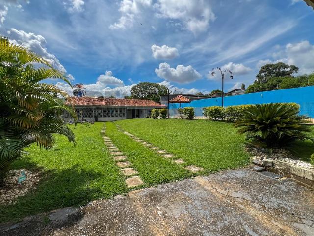 Chácara para venda em Chácaras Estância Das Águas em Monte Mor São Paulo de 140.00m² com 2 Quartos, 2 Suítes e 10 Garagens