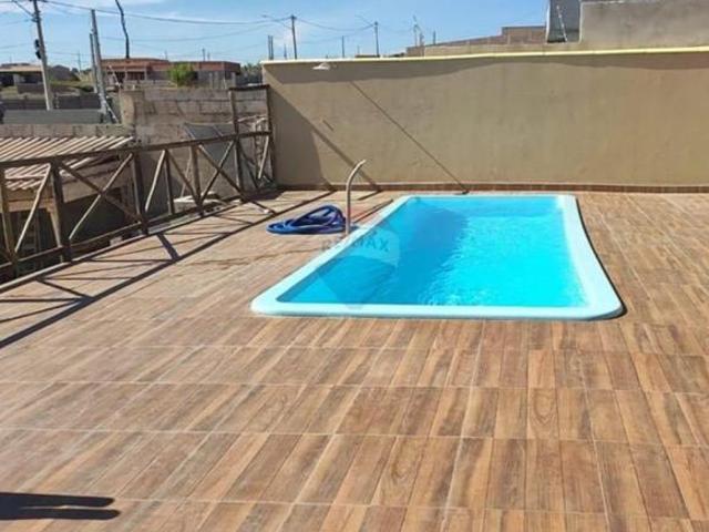 Chácara para venda em Chácaras Luzitana de 200.00m² com 3 Quartos, 1 Suite e 4 Garagens