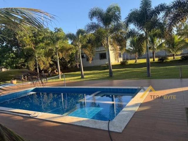Chácara para Venda em Abadia de Goiás, Recreio Acapulco, 2 dormitórios, 3 banheiros, 20 vagas