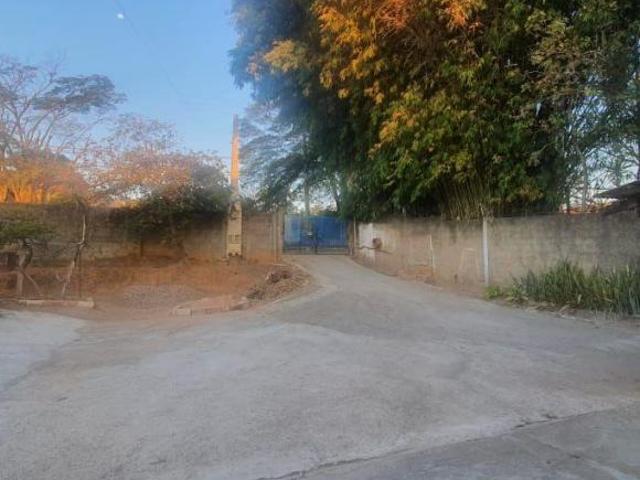 Chácara para venda em Água Doce de 343.00m² com 7 Quartos e 3 Garagens