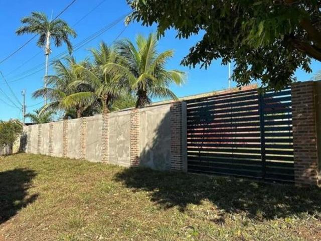 Chácara para Venda em Álvares Machado, Residencial Arthur Boigues, 3 dormitórios, 1 suíte, 4 banheir