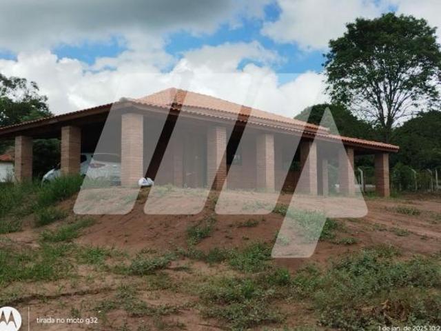 Chácara para venda em Alpes Das Águas de 126.00m² com 2 Quartos e 2 Garagens