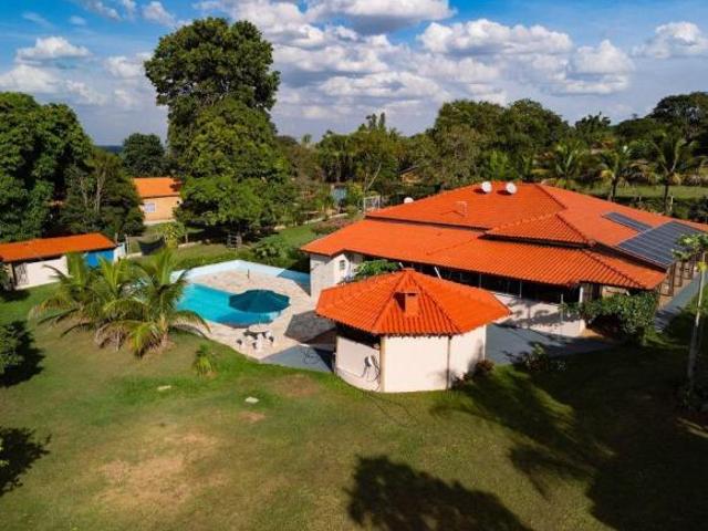 Chácara para venda em Alpes Das Águas de 331.00m² com 4 Quartos, 3 Suites e 9 Garagens