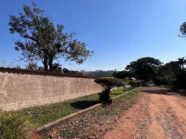 Chácara para Venda em Araçoiaba da Serra, Monte Bianco, 3 dormitórios, 2 banheiros, 2 vagas