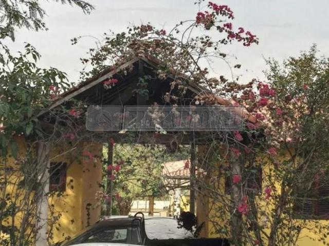 Chácara para venda em Araçoiaba Da Serra de 300.00m² com 2 Quartos