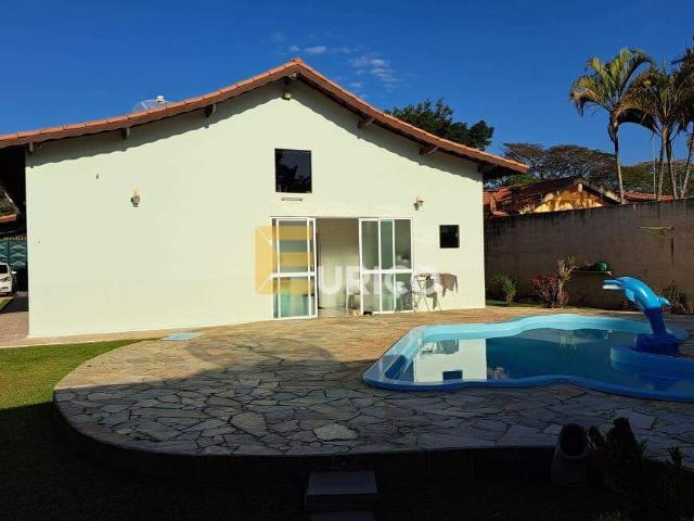 Chácara para venda em Araçoiaba da Serra em Araçoiaba Da Serra São Paulo de 450.00m² com 5 Quartos, 3 Suítes e 5 Garagens
