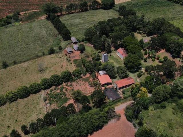 Chácara para Venda em Araçoiaba da Serra, Jundiaquara, 2 dormitórios, 2 banheiros, 6 vagas