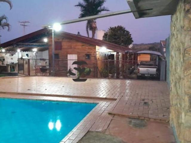 Chácara para venda em Area rural de ROSEIRA de 200.00m² com 4 Quartos, 1 Suite e 2 Garagens
