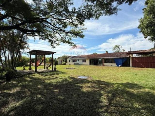 Chácara para venda em Boa Vista de 183.36m² com 2 Quartos, 2 Suites e 10 Garagens