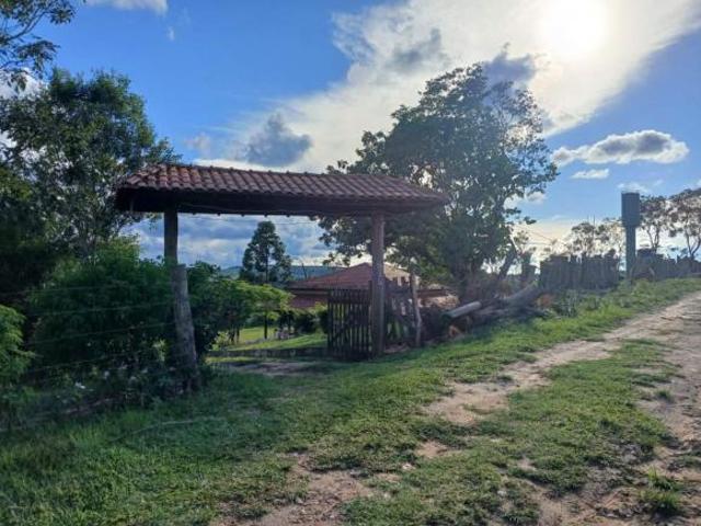 Chácara para Venda em Bofete, Área Rural de Bofete, 4 dormitórios, 2 suítes, 1 banheiro, 6 vagas