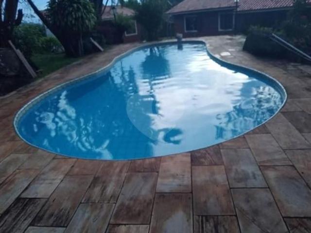 Chácara para venda em Bairro Inválido de 184.00m² com 3 Quartos e 6 Garagens