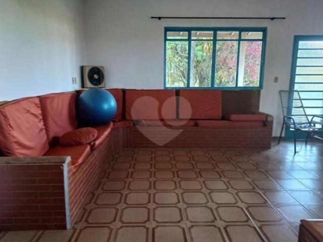 Chácara para venda em Bairro Inválido de 623.00m² com 2 Quartos e 7 Garagens