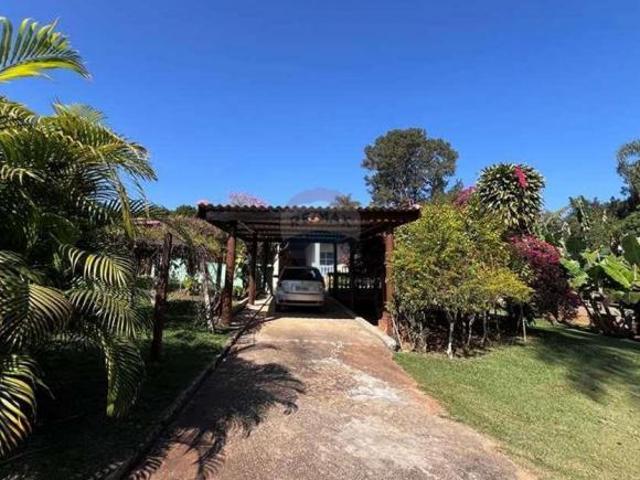 Chácara para venda em Barreirinho de 300.00m² com 3 Quartos e 2 Garagens