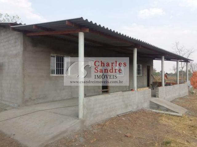 Chácara para Venda em Bela Vista de Goiás, Zona Rural, 2 dormitórios, 1 banheiro, 2 vagas