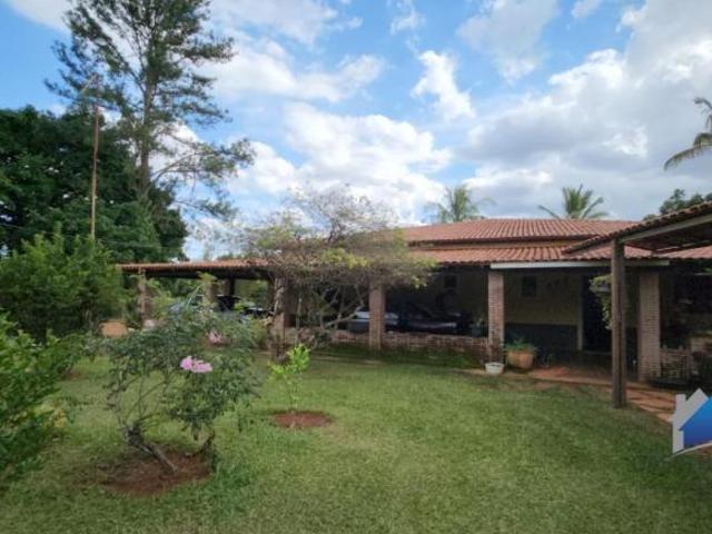 Chácara para Venda em Brasília, Brazlândia, 4 dormitórios, 1 suíte, 3 banheiros, 10 vagas