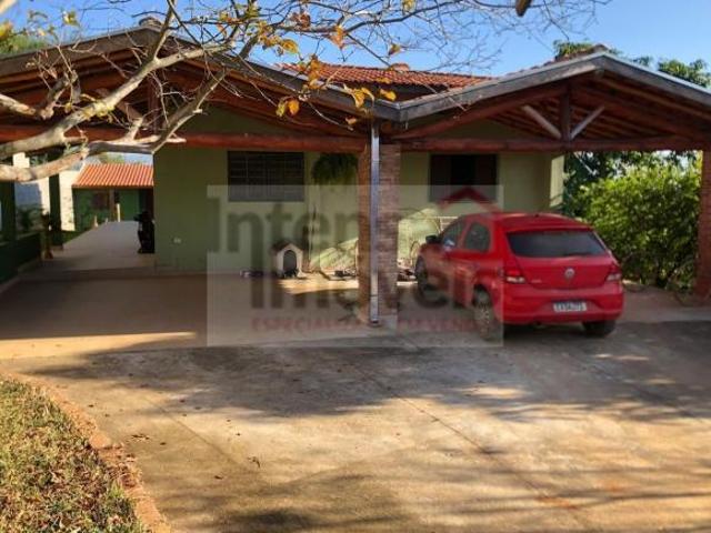 Chácara para venda em Goiabal de 1000.00m² com 3 Quartos, 1 Suite e 2 Garagens