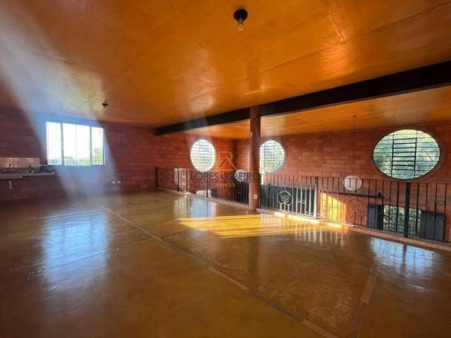 Chácara para venda em Green Valley de 412.00m² com 1 Quarto e 10 Garagens