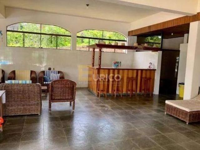 Chácara para venda em Guacuri de 1200.00m² com 7 Quartos, 5 Suites e 10 Garagens