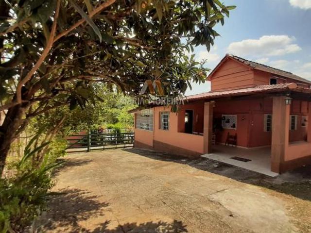 Chácara para Venda em Divinópolis, Córrego do Paiol, 3 dormitórios, 3 banheiros, 4 vagas