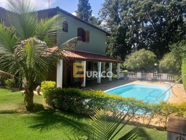Chácara para venda em Éden de 260.00m² com 3 Quartos, 3 Suites e 8 Garagens