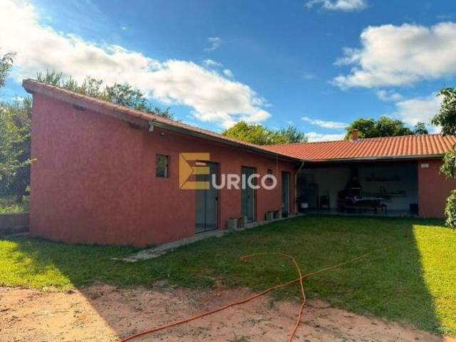Chácara para venda em Fazenda D&apos Oeste III de 115.00m² com 3 Quartos, 1 Suite e 6 Garagens