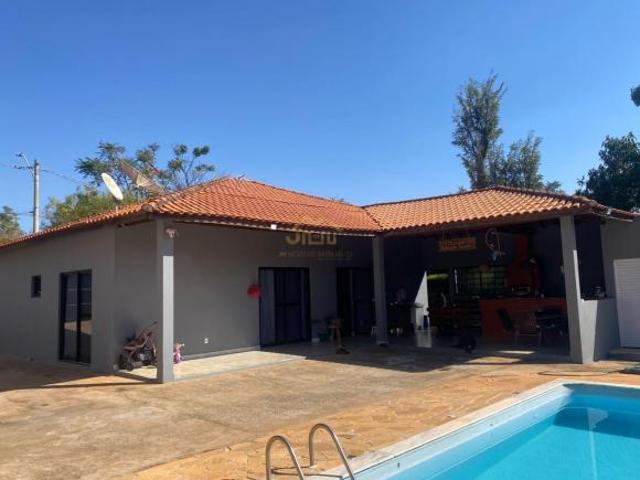 Chácara para Venda em Indaiatuba, Vale do Sol, 3 dormitórios, 1 suíte, 2 banheiros, 3 vagas
