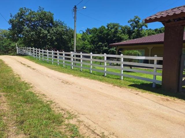 Chácara para venda em Jacaré de 160.00m² com 1 Quarto