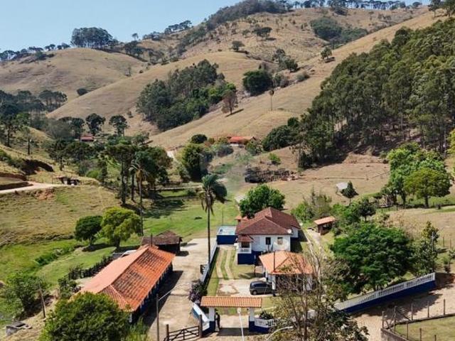 Chácara para venda em Jaguari De Baixo de 420.00m² com 6 Quartos e 10 Garagens