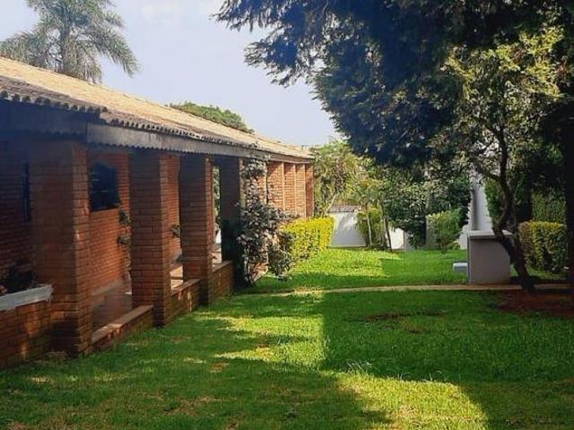 Chácara para venda em Jardim Boa Vista de 1350.00m² com 3 Quartos, 2 Suites e 12 Garagens