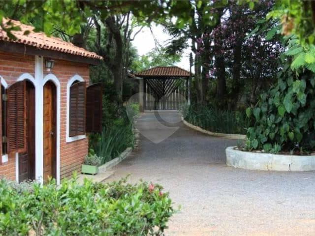 Chácara para venda em Jardim Centro Cívico em Sarandi Paraná de 270.00m² com 3 Quartos, 2 Suítes e 10 Garagens