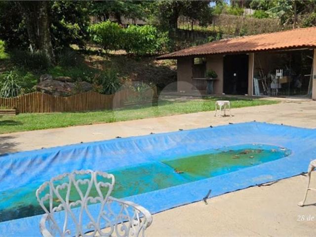 Chácara para venda em Jardim Centro Cívico em Sarandi Paraná de 791.00m² com 4 Quartos, 4 Suítes e 20 Garagens