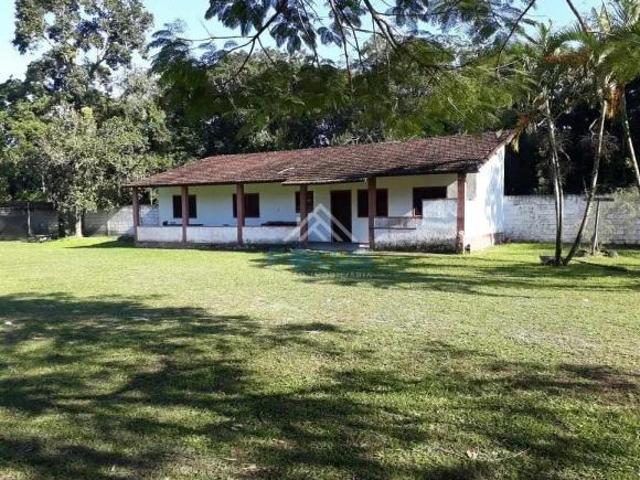 Chácara para venda em Jardim Das Palmeiras de 100.00m² com 4 Quartos, 1 Suite e 3 Garagens