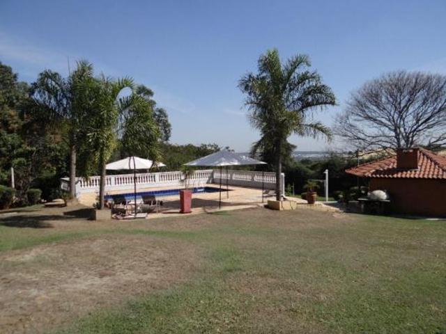 Chácara para venda em Jardim Dos Laranjais de 192.00m² com 3 Quartos