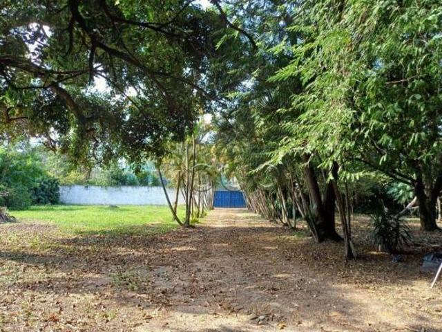 Chácara para venda em Jardim São Francisco de 123.00m² com 2 Quartos e 5 Garagens