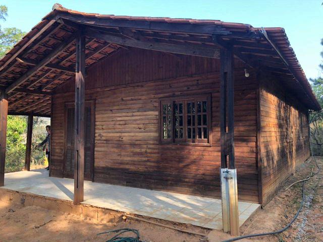 Chácara para venda em Jardim São Luís em Santana De Parnaíba São Paulo de 4500.00m² com 2 Quartos, 1 Suíte e 4 Garagens